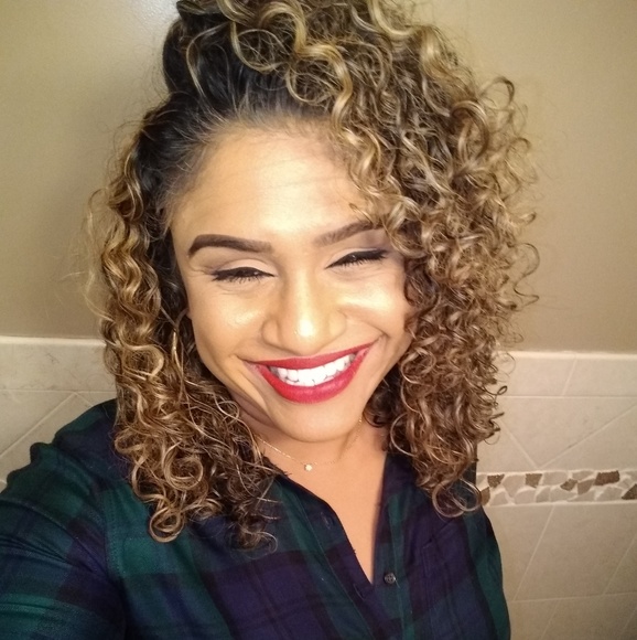 Tiffany&sam’s' Closet (@tiffanyandsams) | Poshmark